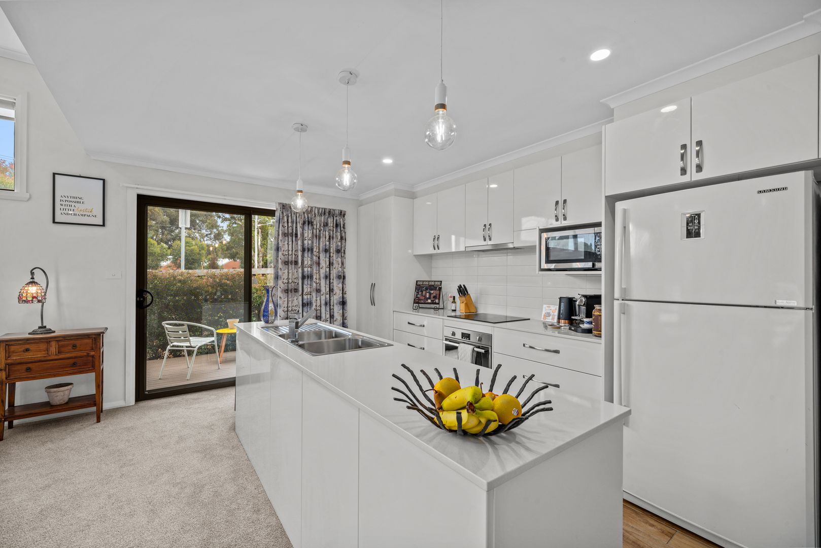 1/6 Howrah Road, Howrah TAS 7018 | Domain