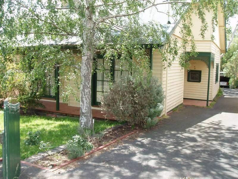 106 Peel Street, Kew | Property History & Address Research | Domain