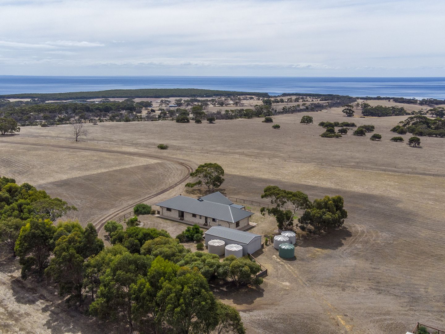 4785 North Coast Road, Stokes Ba | Property History & Address Research ...