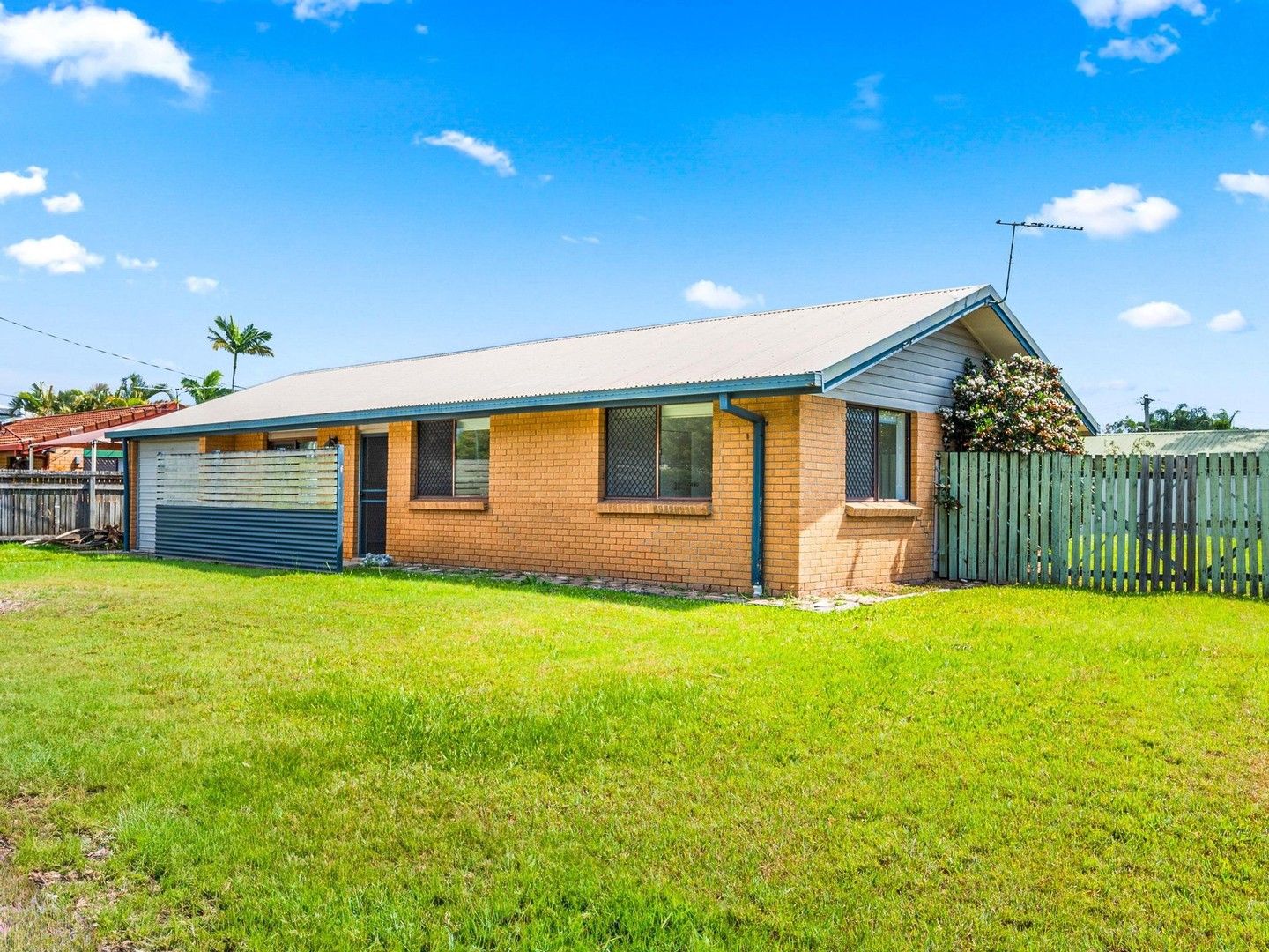 44 Chapman Drive, Beenleigh QLD 4207 - House For Rent | Domain