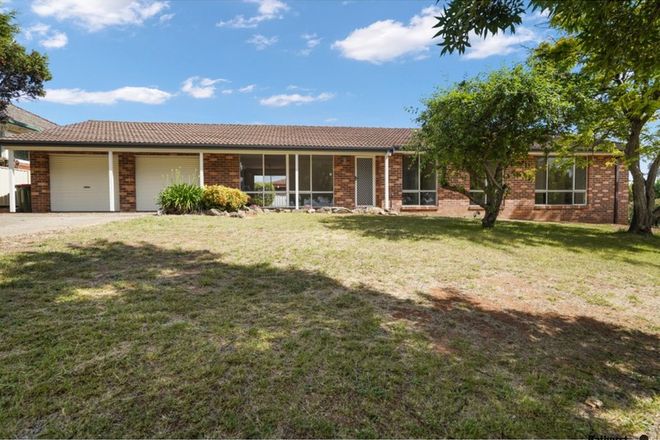 303 Real Estate Properties for Sale in Kelso, NSW, 2795 | Domain