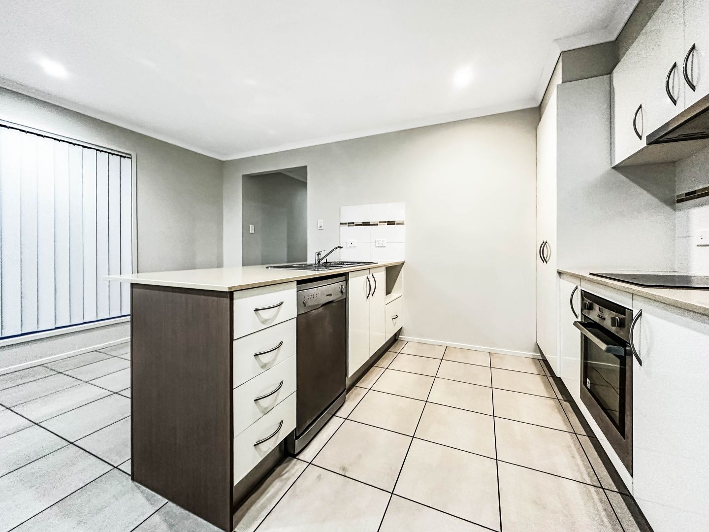 36 Lamington Drive, Redbank Plains QLD 4301 - House For Rent - $400 ...