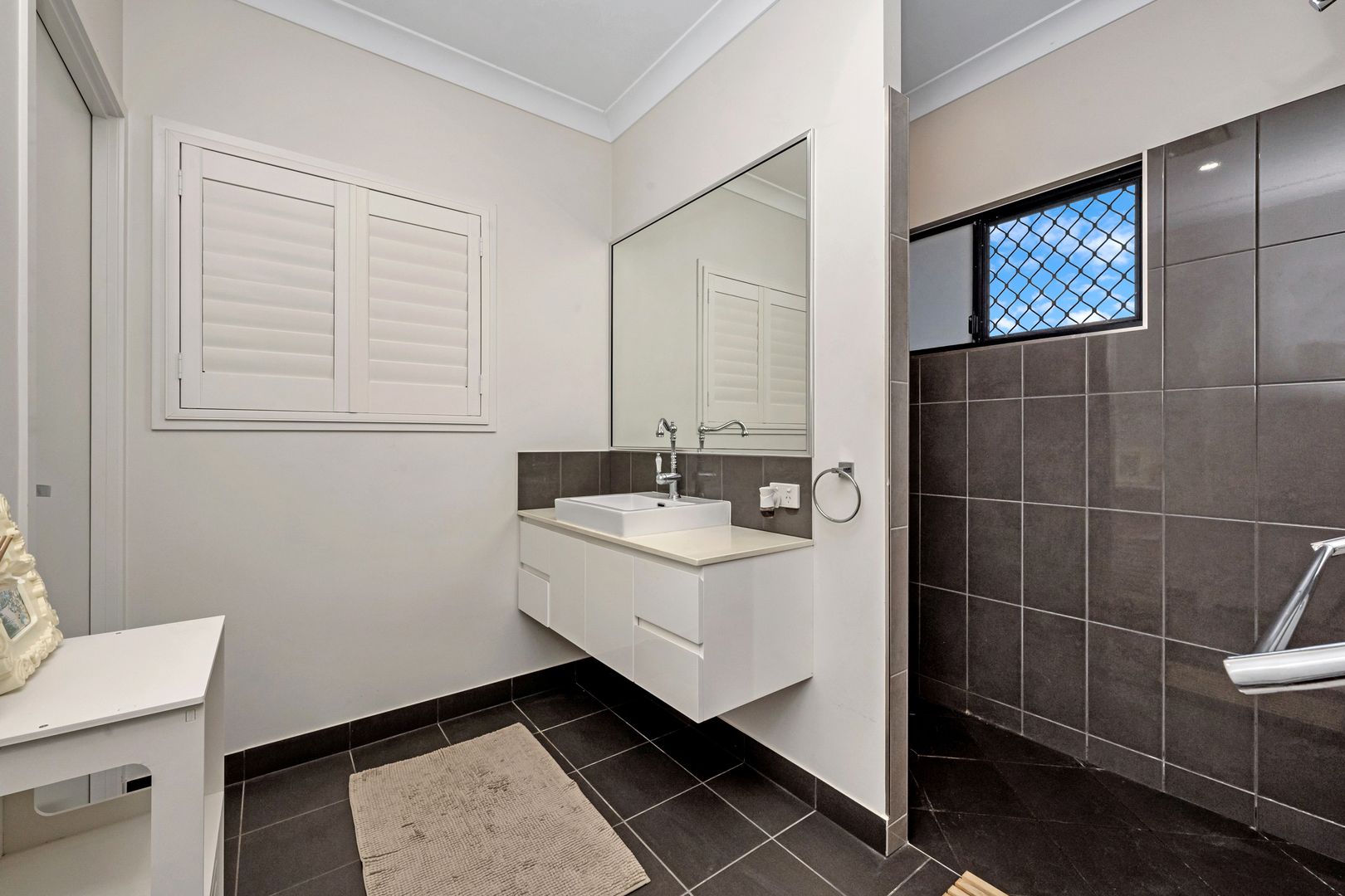 7 Marnie Street, Burdell QLD 4818 - House For Rent | Domain