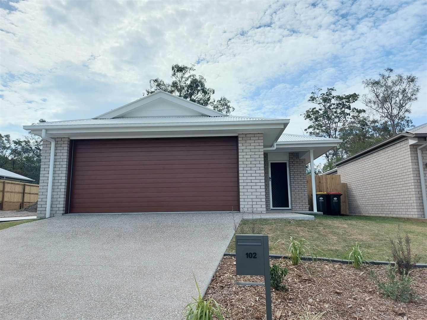 102 Beck Street, Park Ridge QLD 4125 - House For Rent | Domain