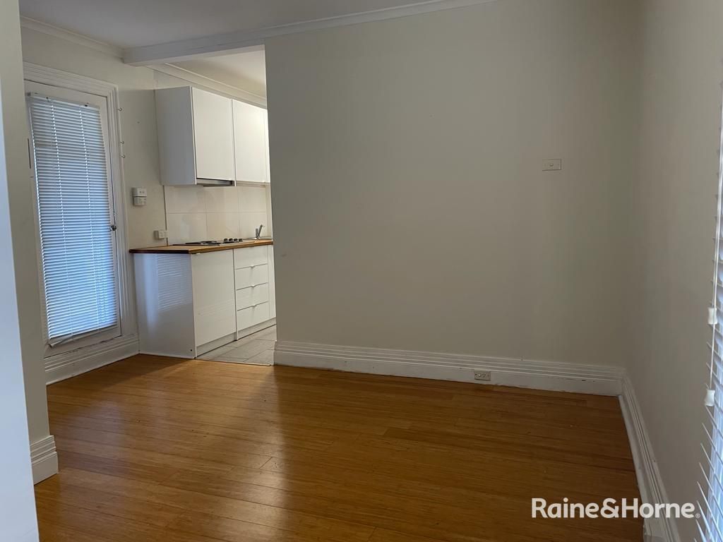 89A Rose Street, Essendon VIC 3040 - Apartment For Rent - $400 | Domain