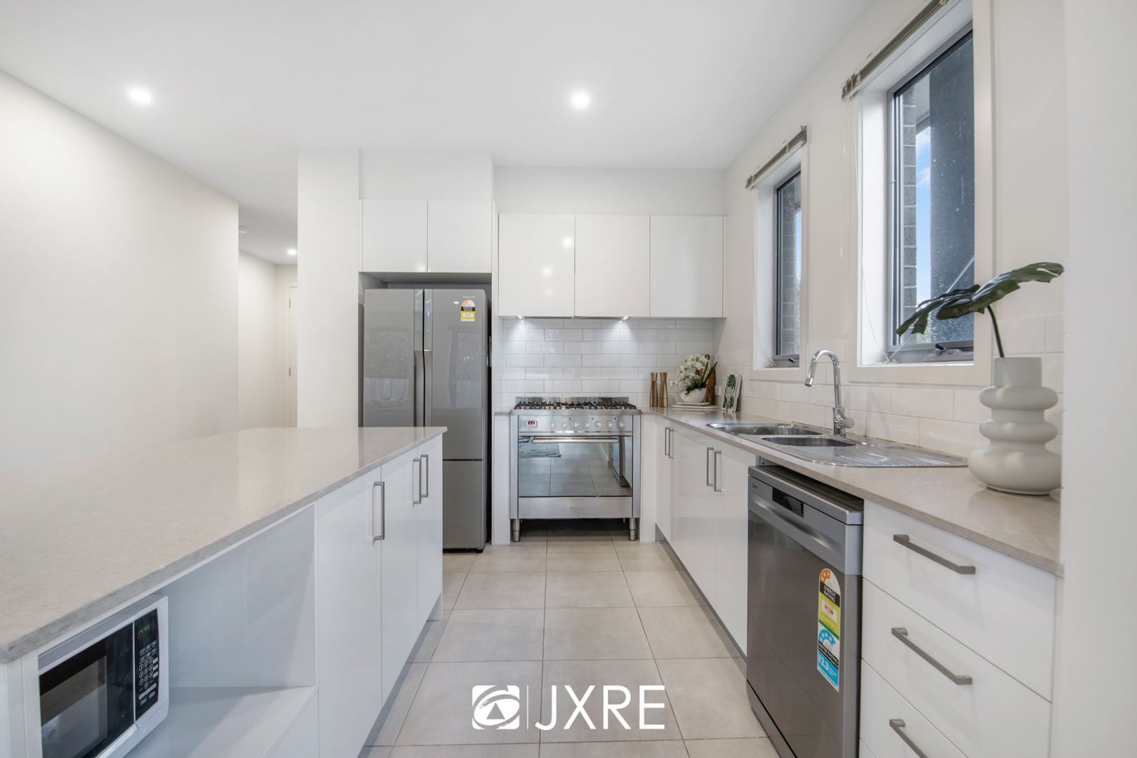 32 Tully Crescent, Narre Warren VIC 3805 | Domain