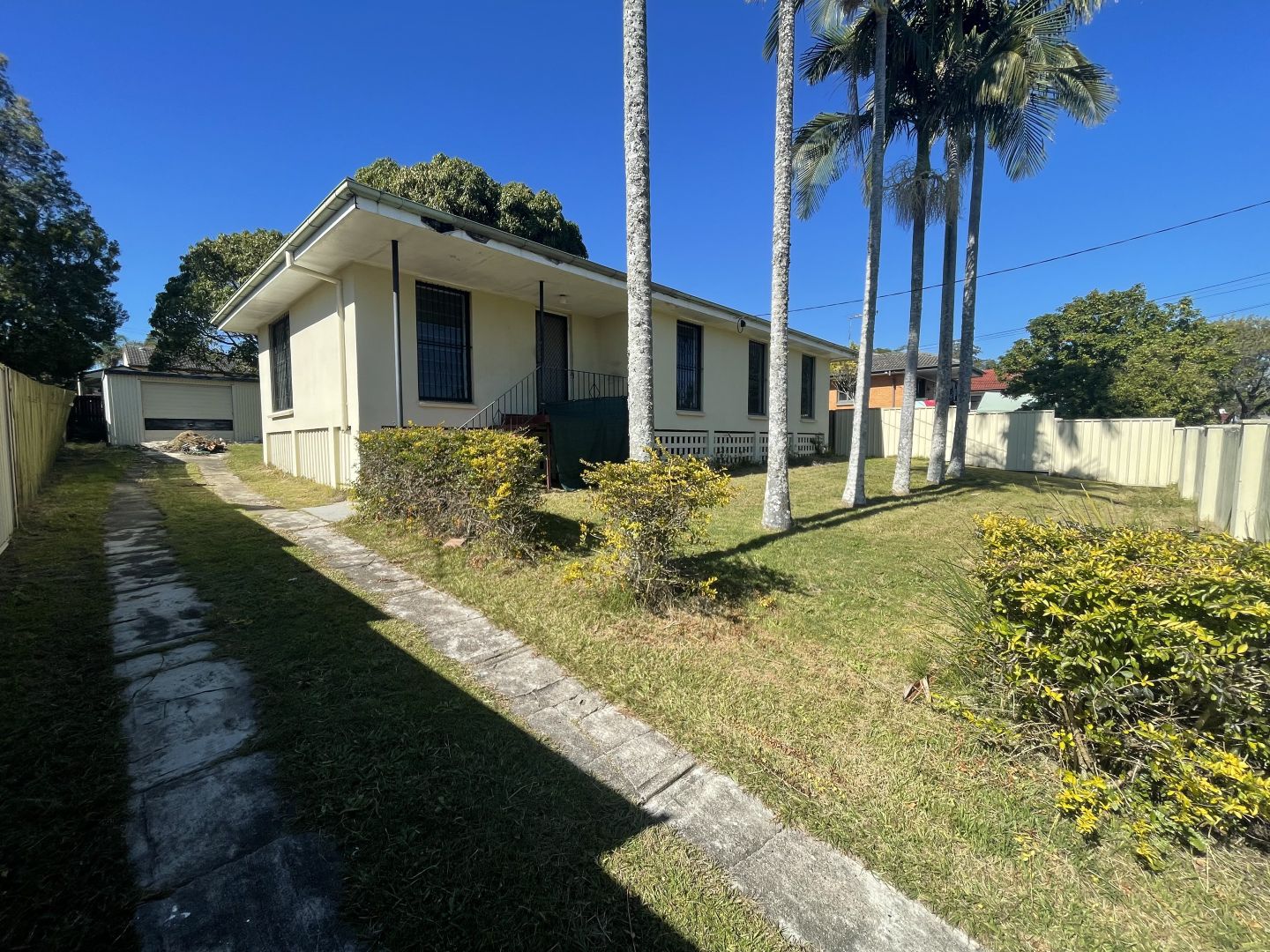 14 Kolonga Street, Woodridge | Property History & Address Research | Domain
