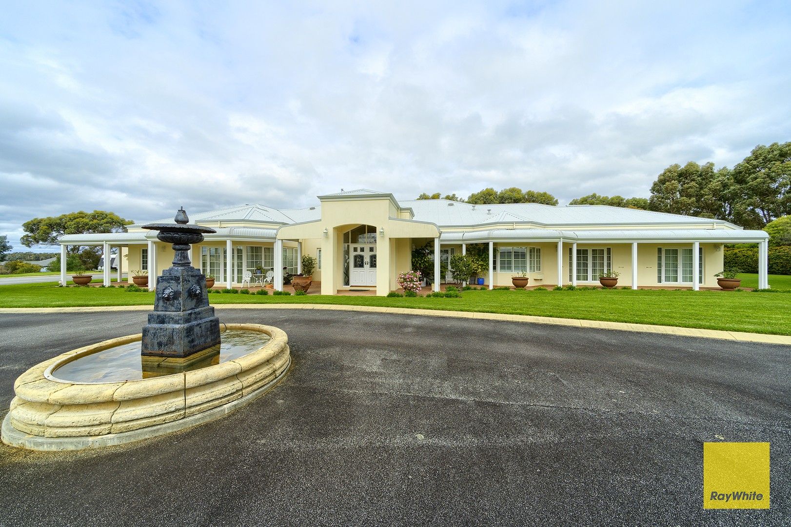40 Deloraine Drive, Warrenup WA 6330 | Domain