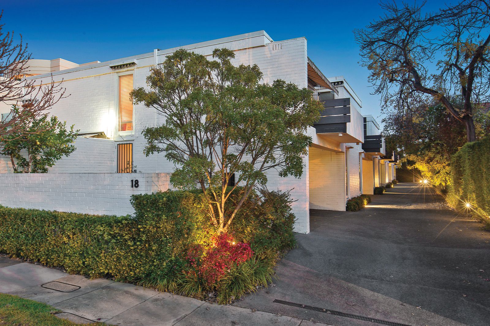 7/18 Springfield Avenue, Toorak | Property History & Address Research ...