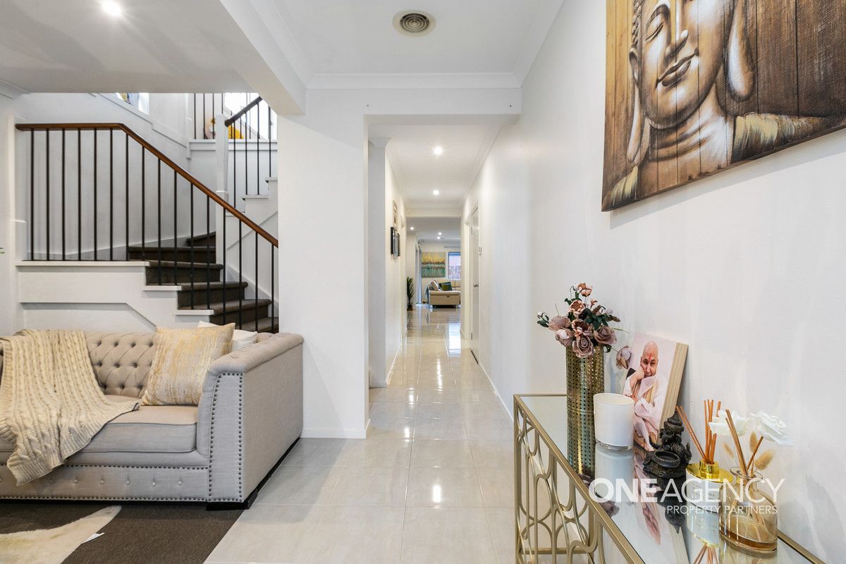 115 Bondi Parade, Point Cook VIC 3030 - House For Rent | Domain