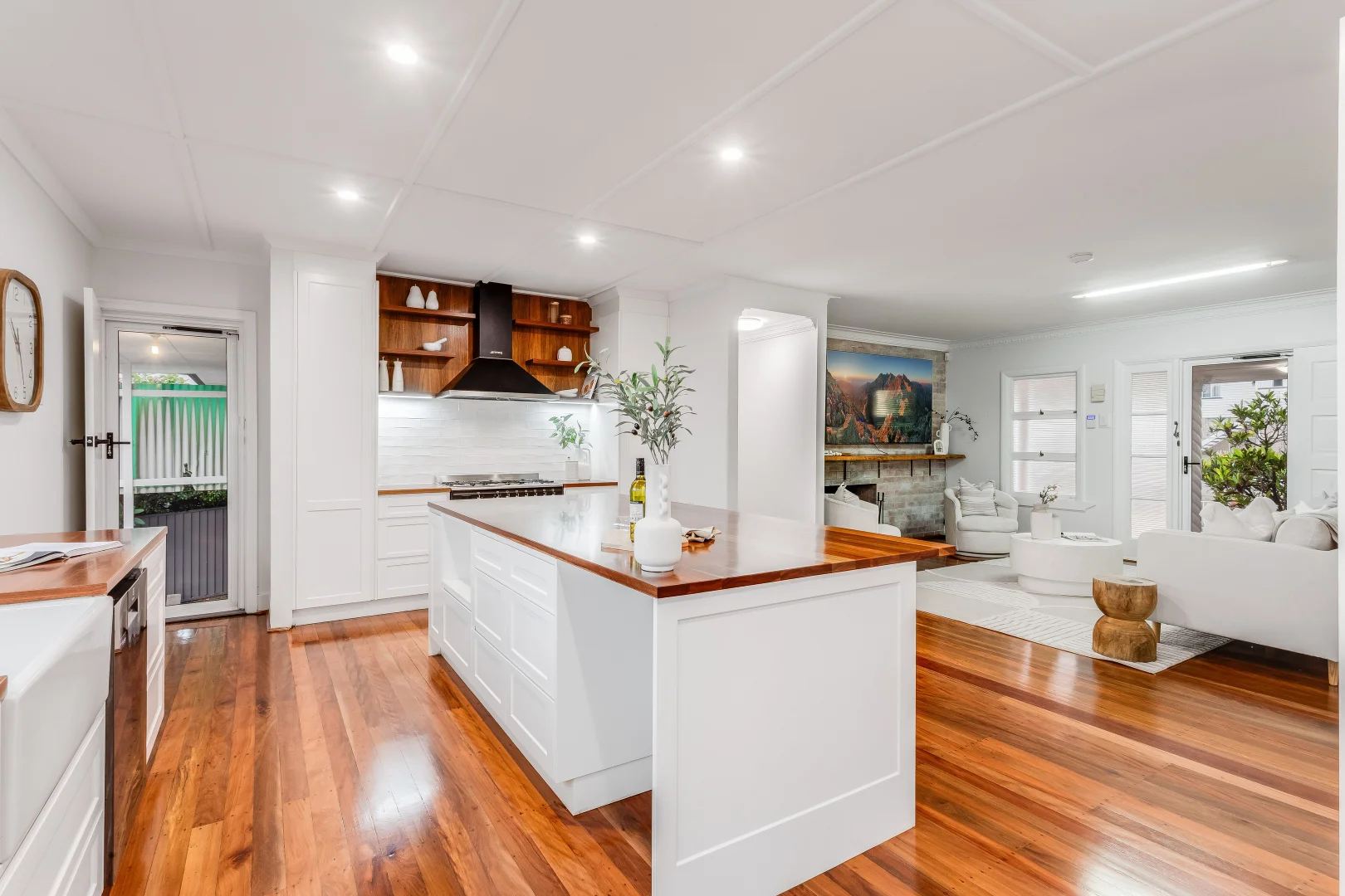 2303 Wynnum Road, Wynnum QLD 4178 | Domain