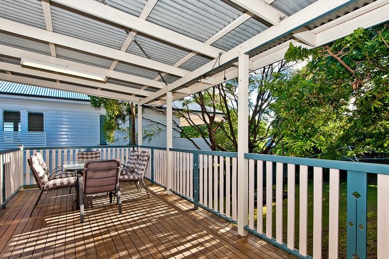 16 Robe Street, Newmarket QLD 4051 - House For Rent - $650 | Domain