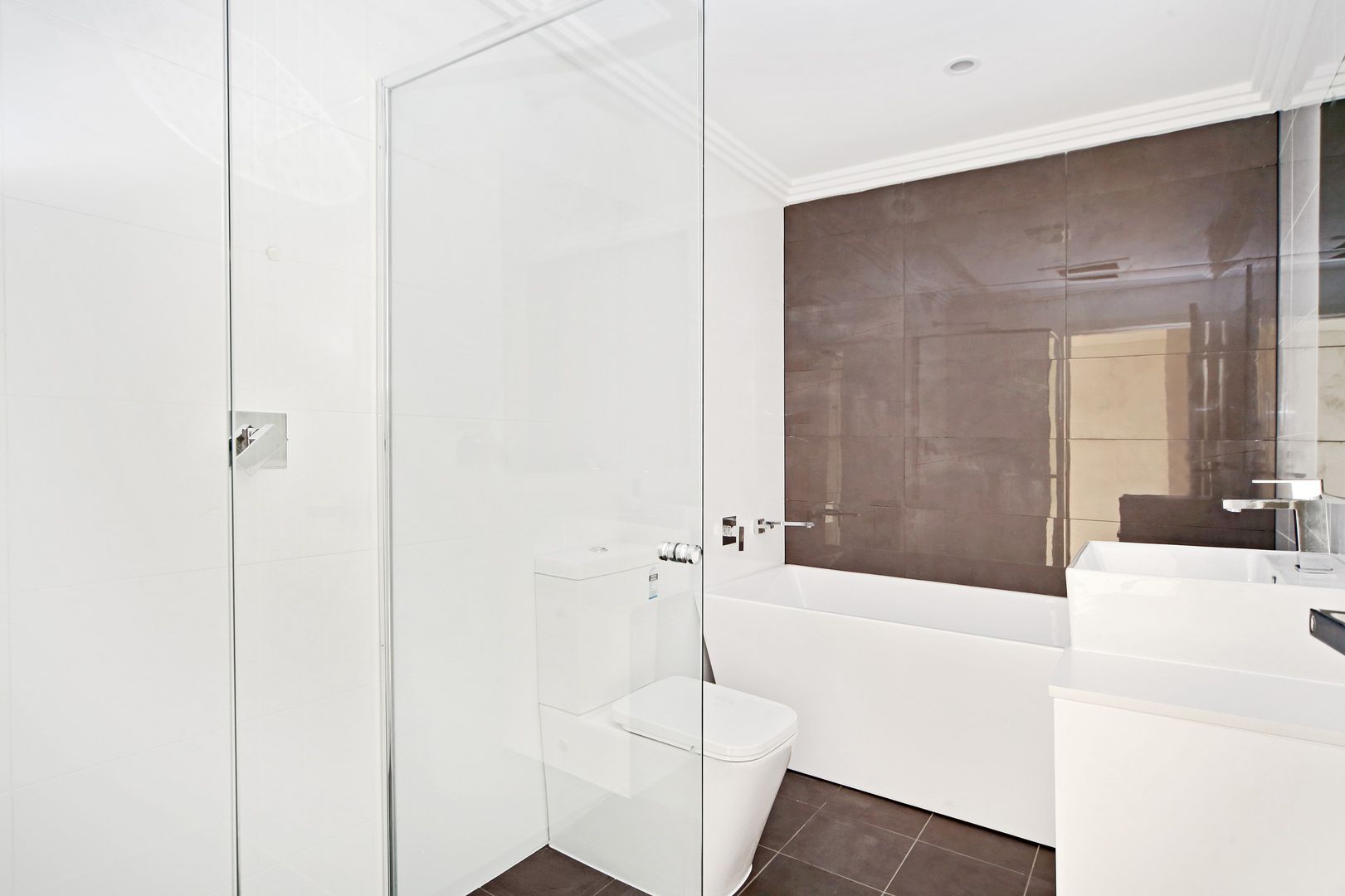 1/1 Grove Avenue, Narwee NSW 2209 - Townhouse For Rent | Domain