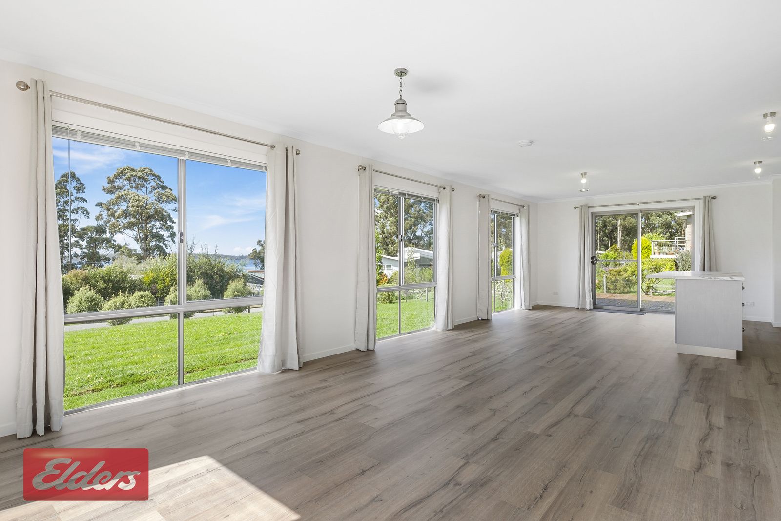 16 Beach Road, Middleton TAS 7163 - House For Rent | Domain