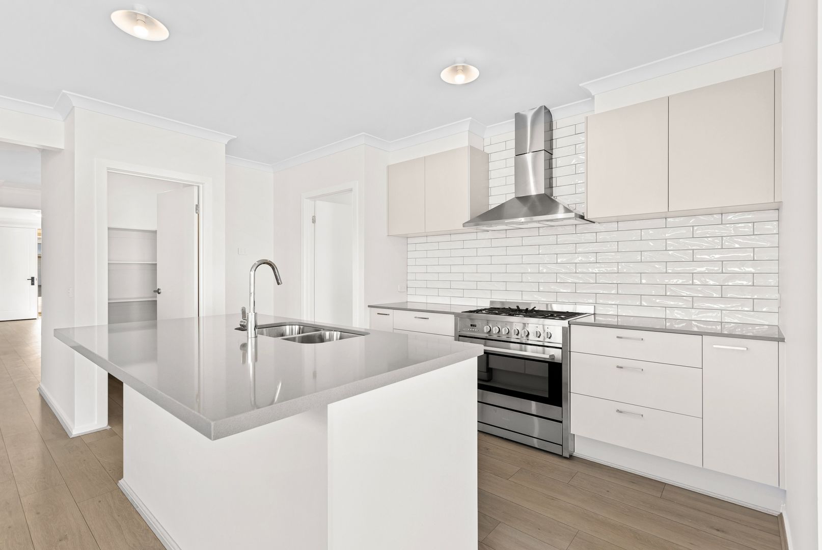 4 Dunkerrin Avenue, Gisborne VIC 3437 - House For Rent - $620 | Domain