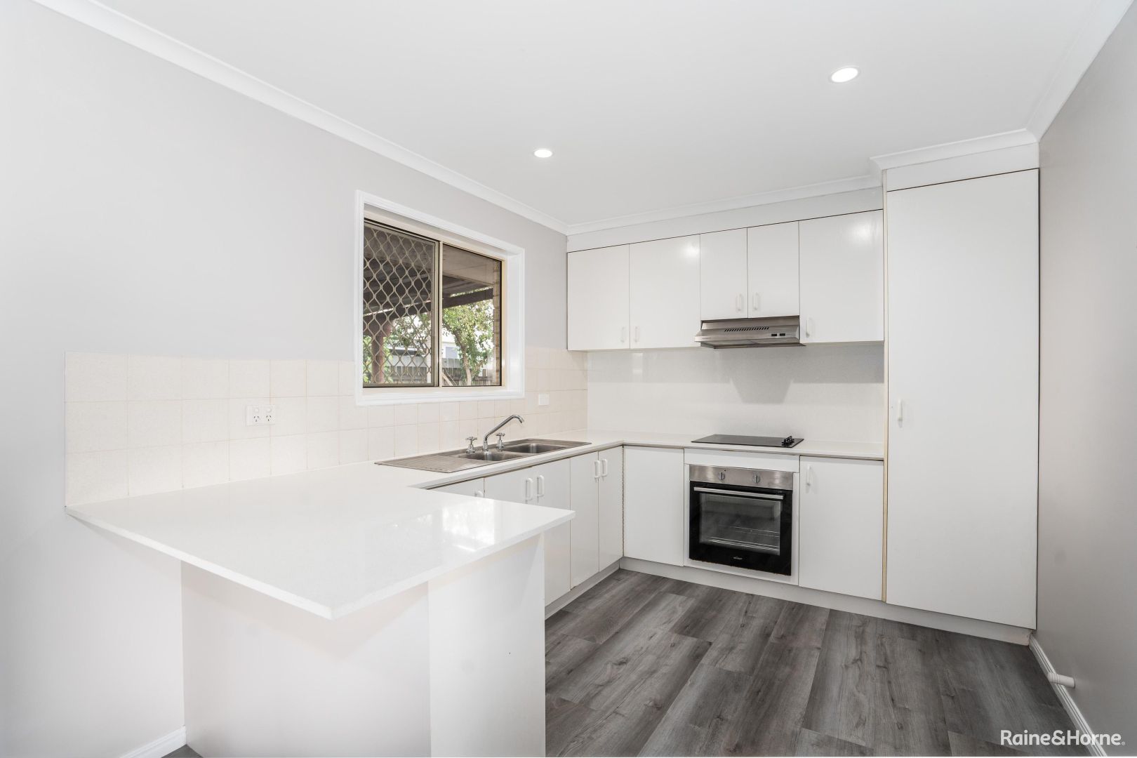 15 Merlin Street, Urangan QLD 4655 - House For Rent - $520 | Domain