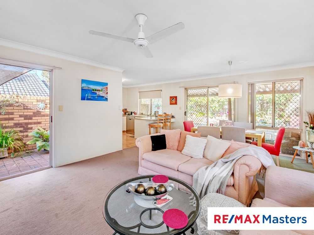 32 Flinders Cres, Forest Lake QLD 4078 - House For Rent | Domain