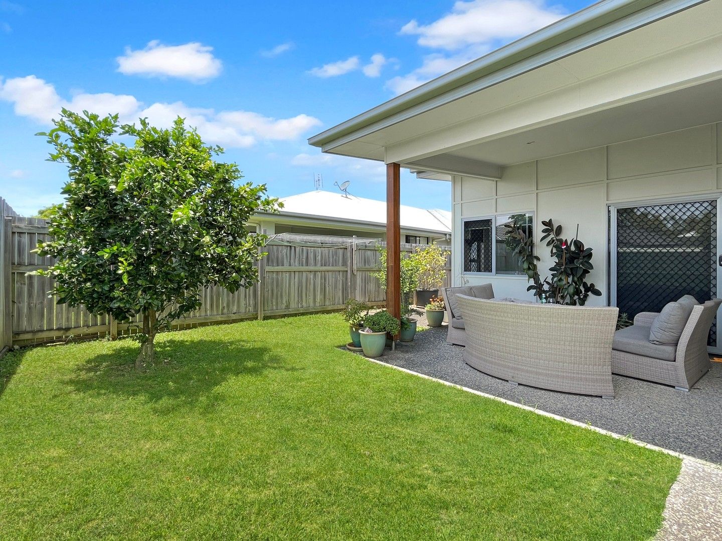 2/1 Joy Place, Meridan Plains QLD 4551 | Domain