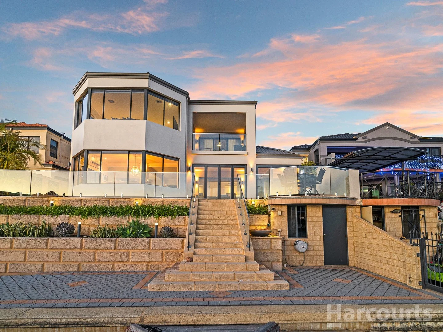 23 Finistere Island Retreat, Halls Head WA 6210 | Domain
