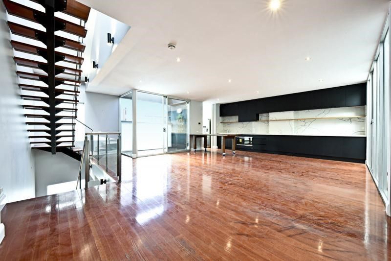 15 St Matthews Way, Prahran VIC 3181 - Townhouse For Rent | Domain