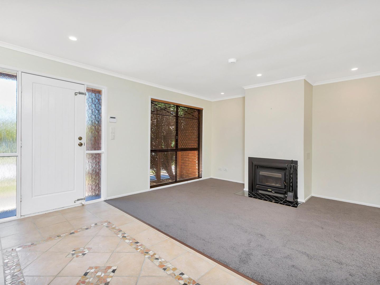153 Glenfield St, Parkinson QLD 4115 - House For Rent - $540 | Domain