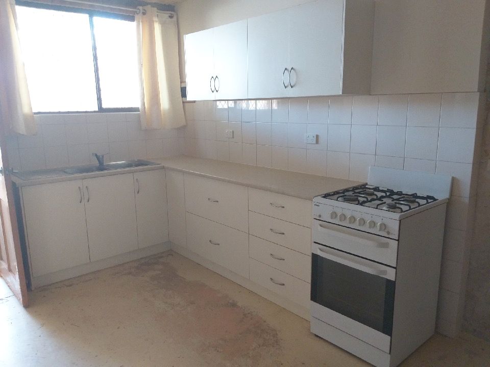 32 Stingas Road, Coober Pedy SA 5723 - House For Rent | Domain