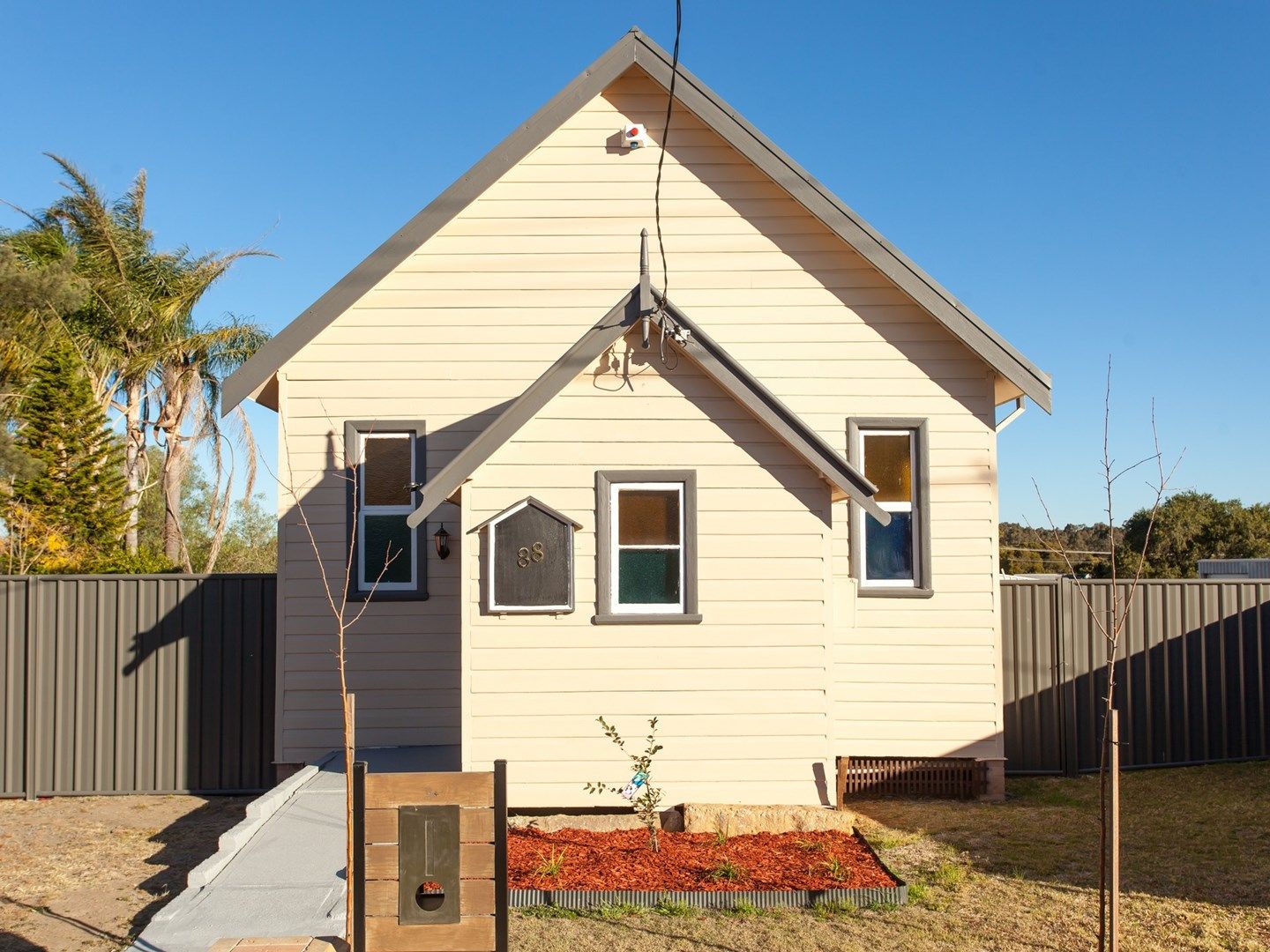 88 Cessnock Road, Neath | Property History & Address Research | Domain
