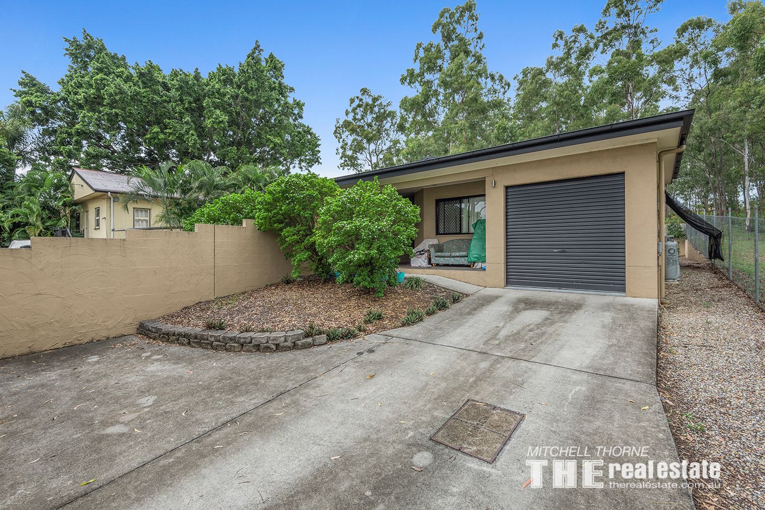 Sold 10 Little Street, Goodna QLD 4300 on 19 Feb 2017 - 2013559978 | Domain