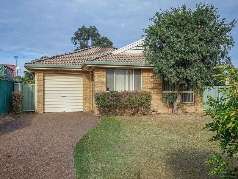 1/6 Justine Parade, Rutherford NSW 2320 - Villa For Rent | Domain