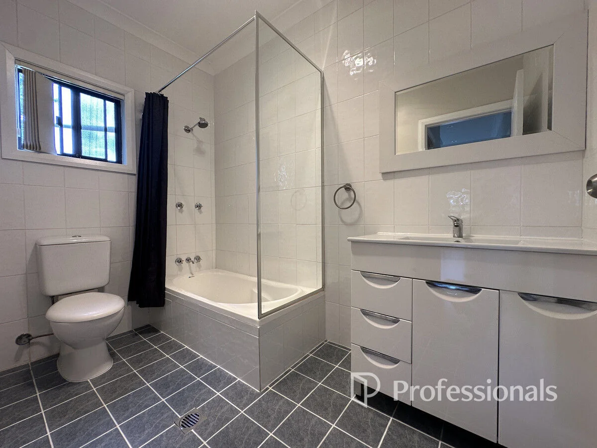 42a Windermere Avenue, Cambridge Park NSW 2747 - House For Rent | Domain