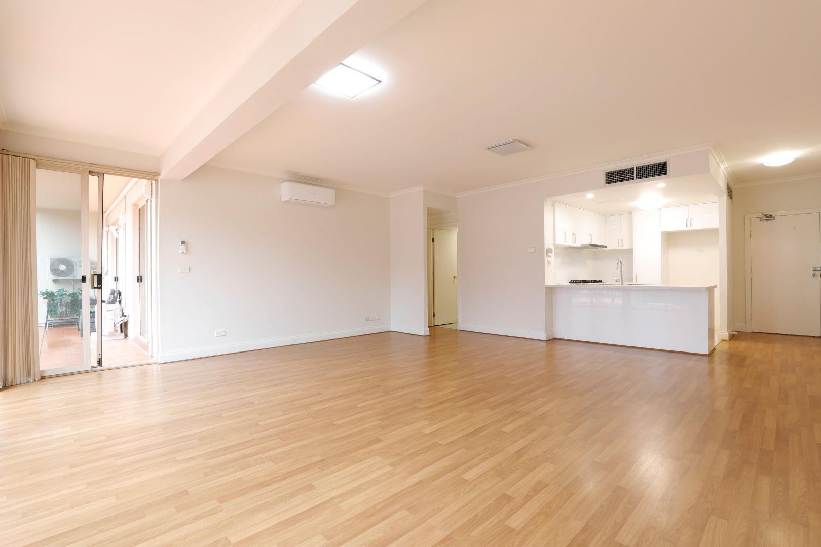 1/77 Dodds Street, Southbank | Property History & Address Research | Domain