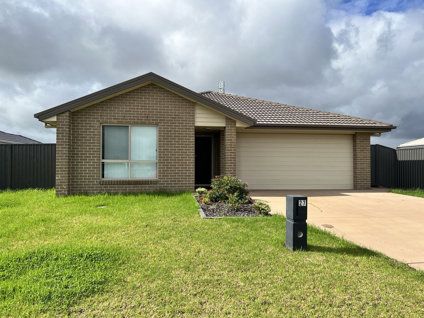 27 Lake View Crescent, Raymond Terrace | Property History & Address ...