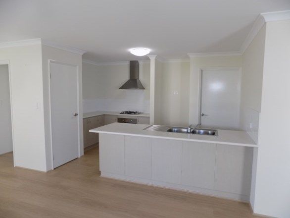 5 Kingcote Road, Baldivis WA 6171 - House For Rent | Domain