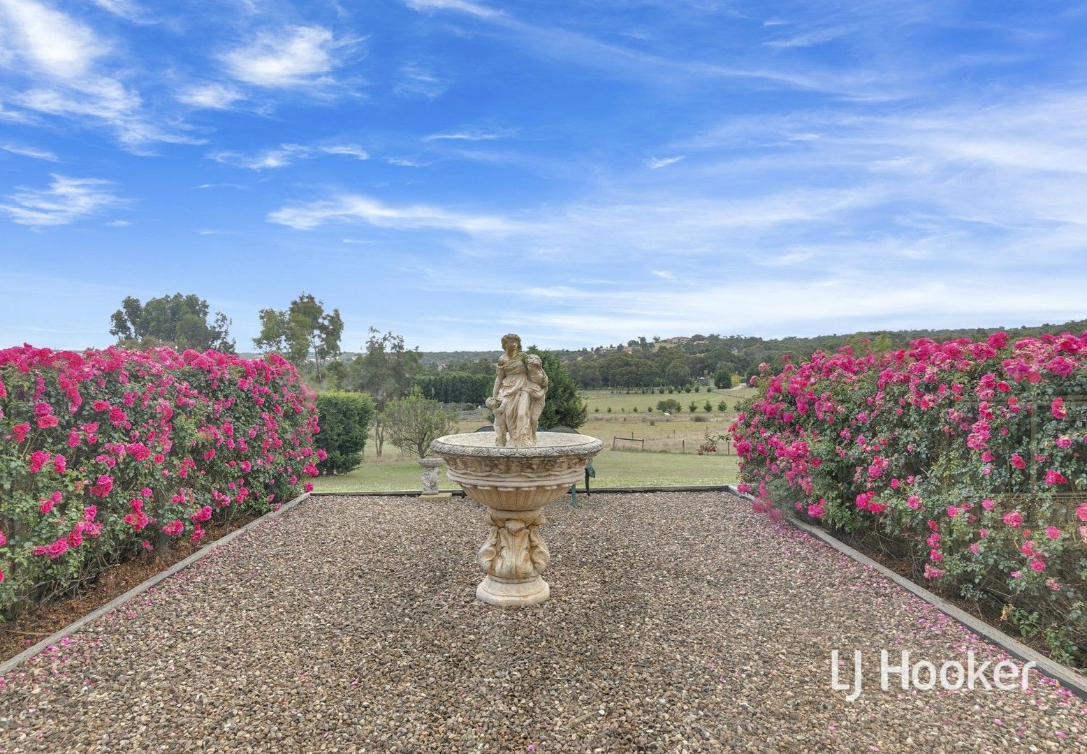 3 Lookout Rise, Hidden Valley VIC 3756 - House for Sale | Domain