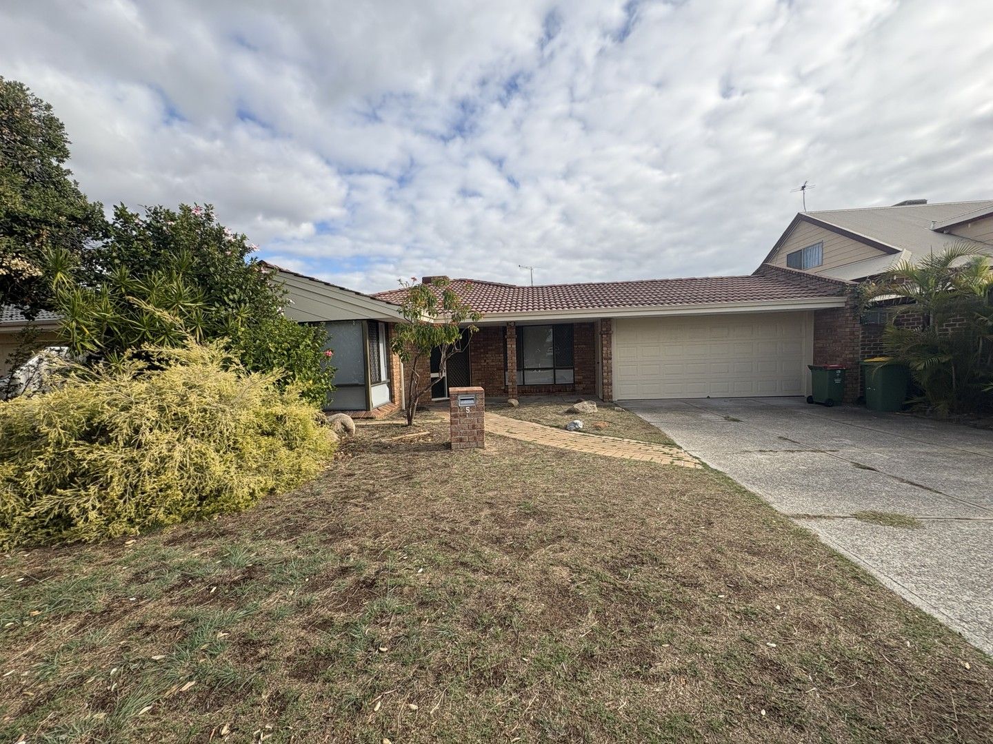 5 Prescott Dr, Kardinya WA 6163 - House For Rent | Domain