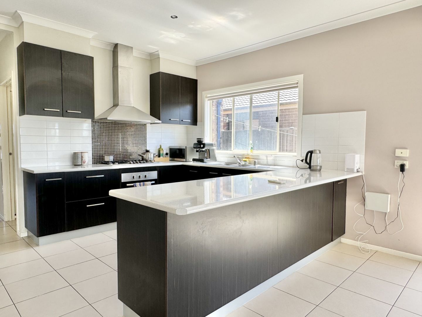 10 Brockwell Crescent, Manor Lakes VIC 3024 - House For Rent | Domain