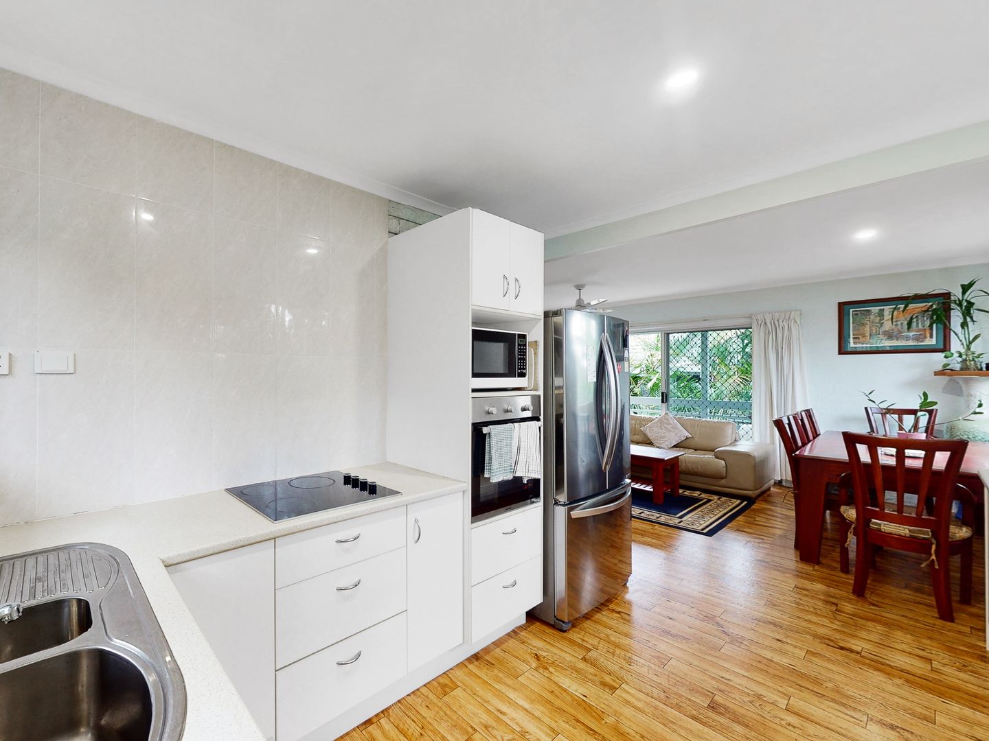 2/7 Eugarie Street, Noosa Heads QLD 4567 - Apartment For Rent | Domain