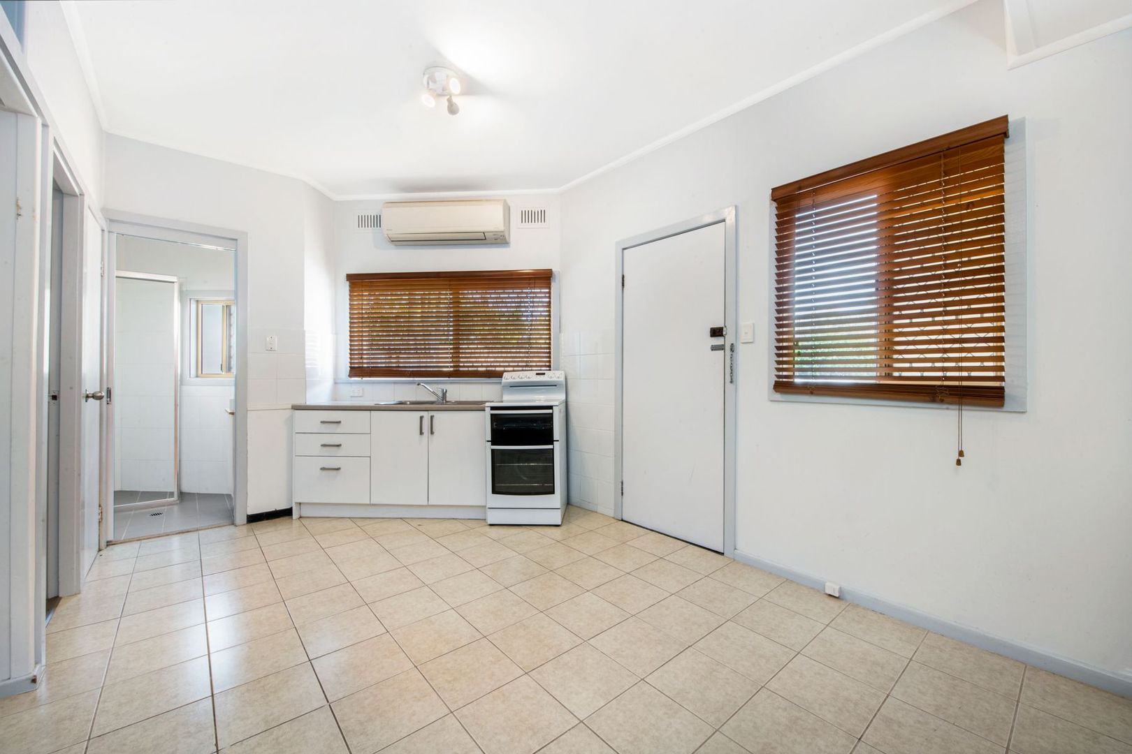 3/34 Hutton Road, The Entrance North NSW 2261 - Apartment For Rent | Domain