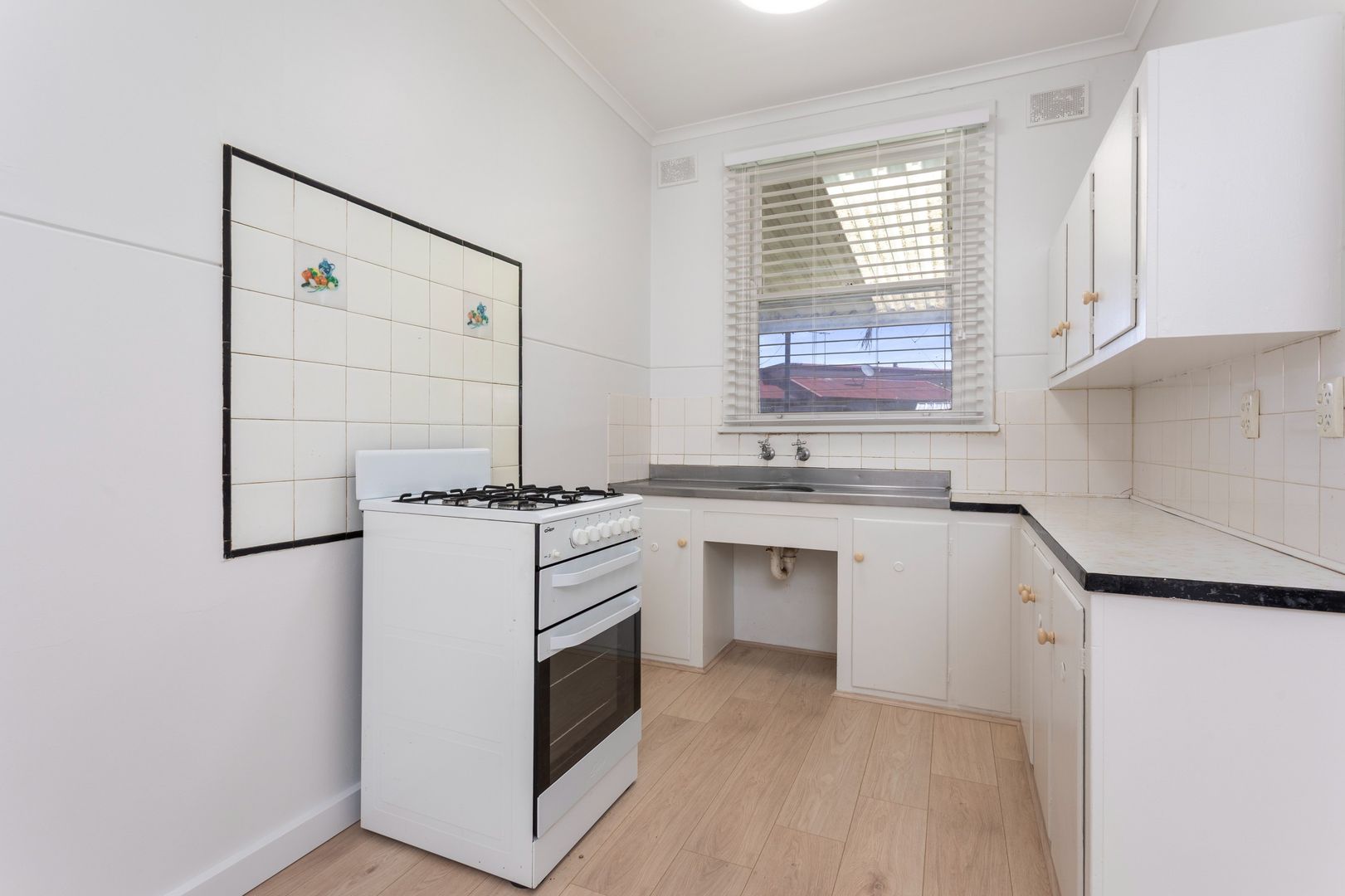 49 York Tce, Ferryden Park SA 5010 - House For Rent - $570 | Domain