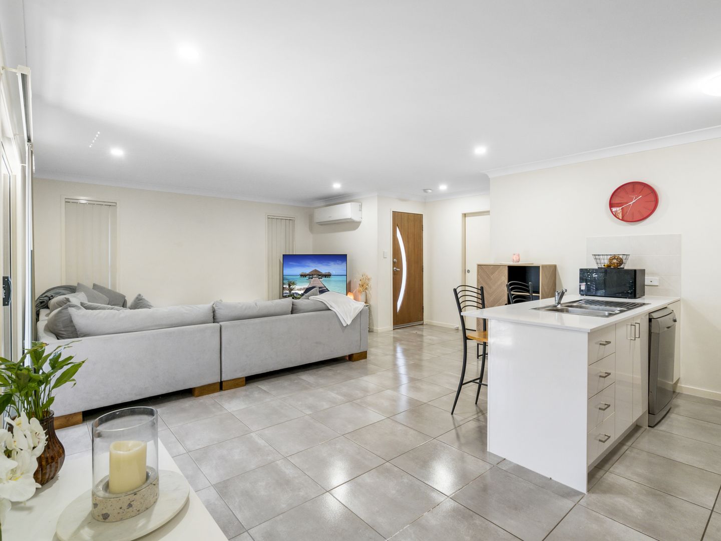 Sold 42 Fountain Street, Pimpama QLD 4209 on 15 Feb 2023 - 2017863375 ...