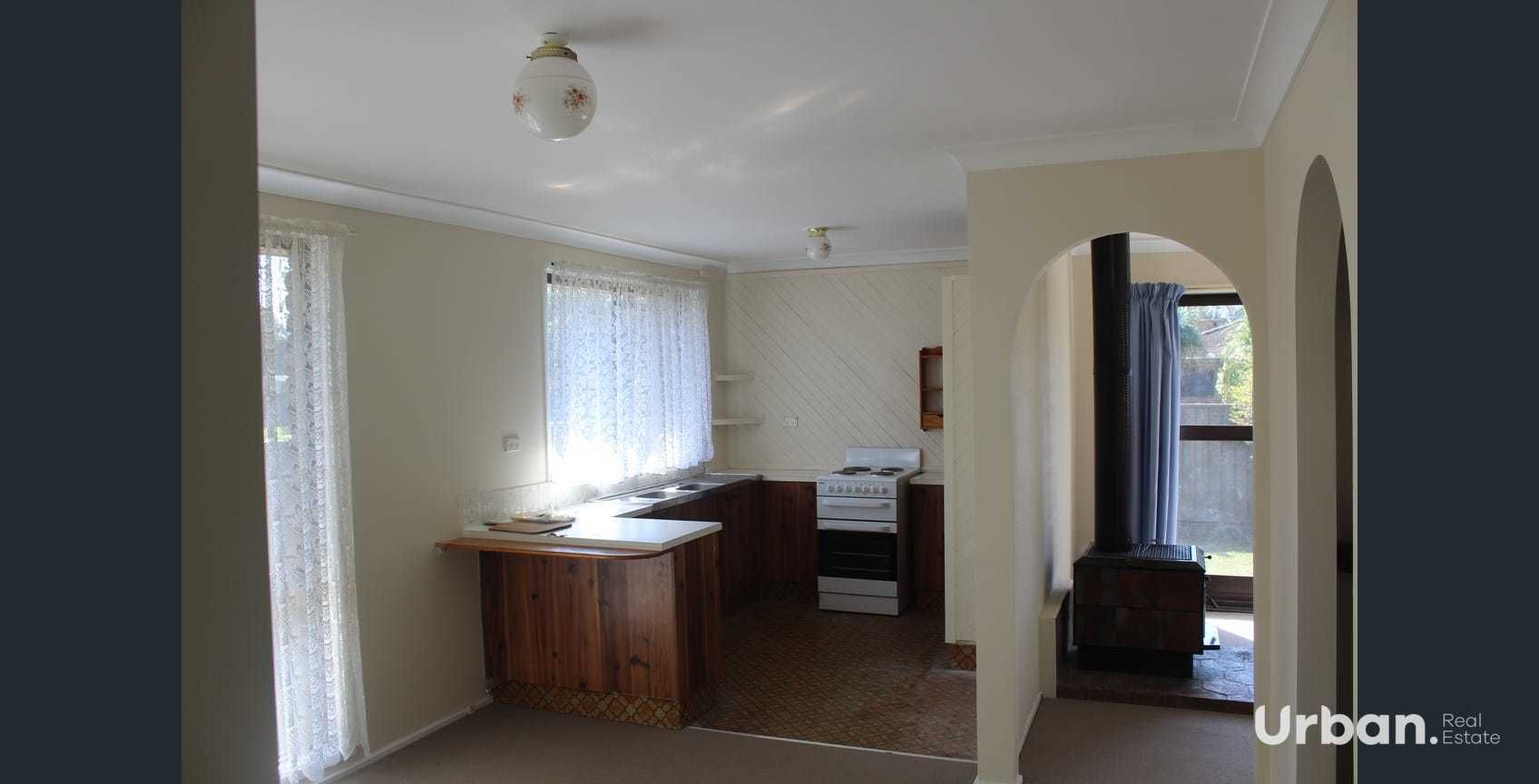 8 Inalls Lane, Richmond NSW 2753 - House For Rent | Domain