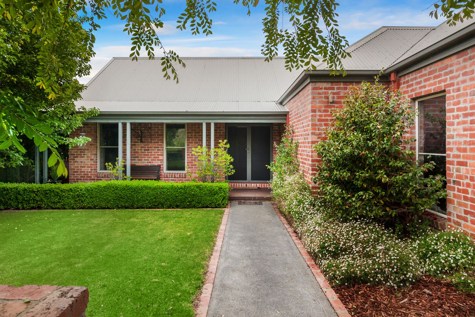 23 Overland Rise, Pakenham | Property History & Address Research | Domain