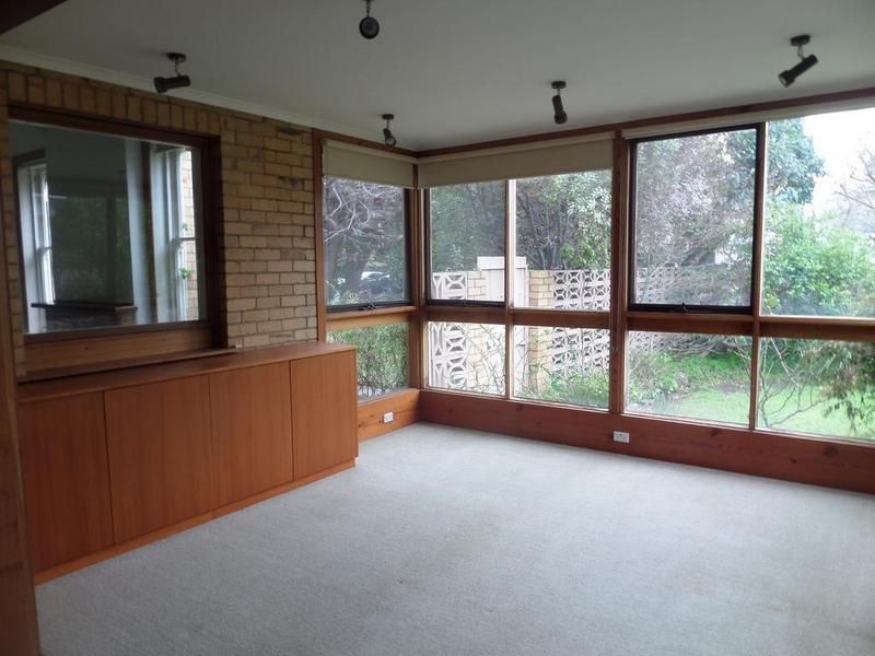 2A Cosham Street, Brighton VIC 3186 - House For Rent - $980 | Domain