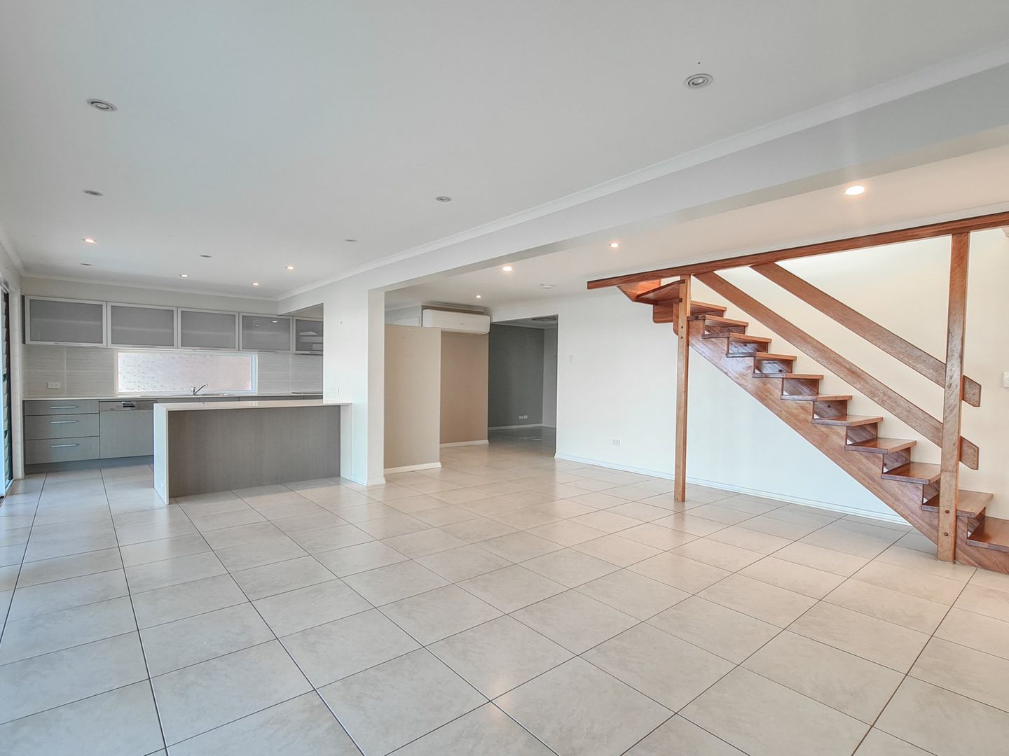 33 Biggs Avenue, Beachmere QLD 4510 - House For Rent | Domain