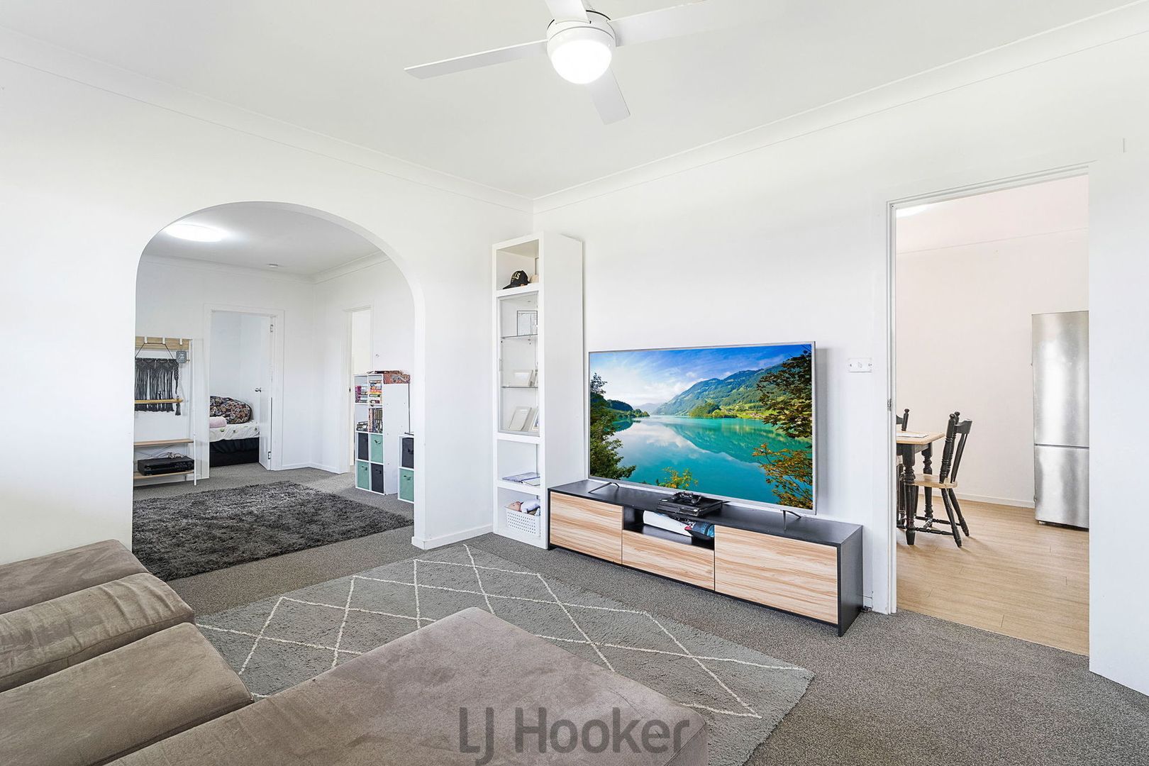 21 Russell Street, Gillieston Heights NSW 2321 | Domain