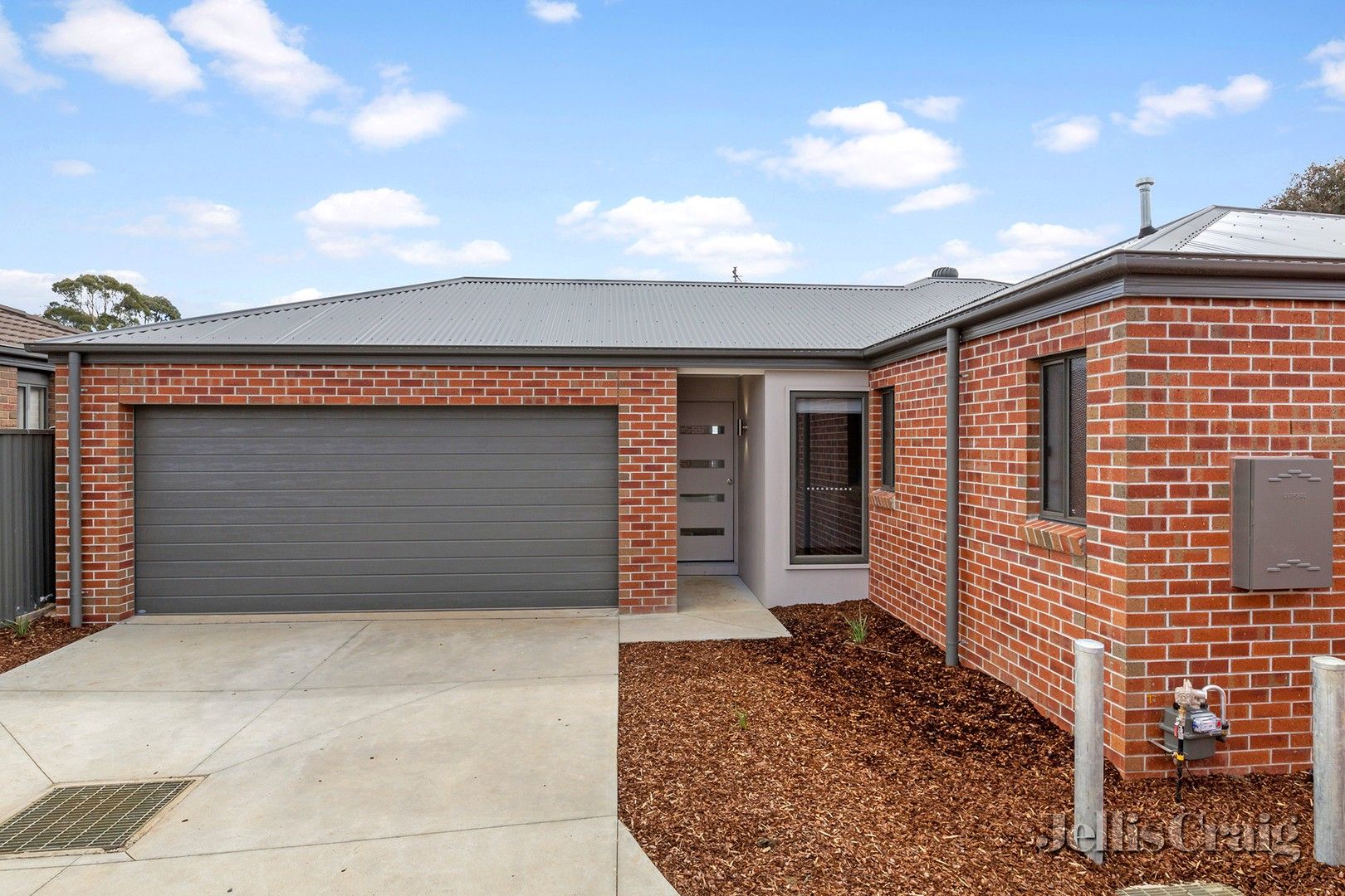 2/345 Gillies Street North, Wendouree VIC 3355 - Apartment For Rent ...