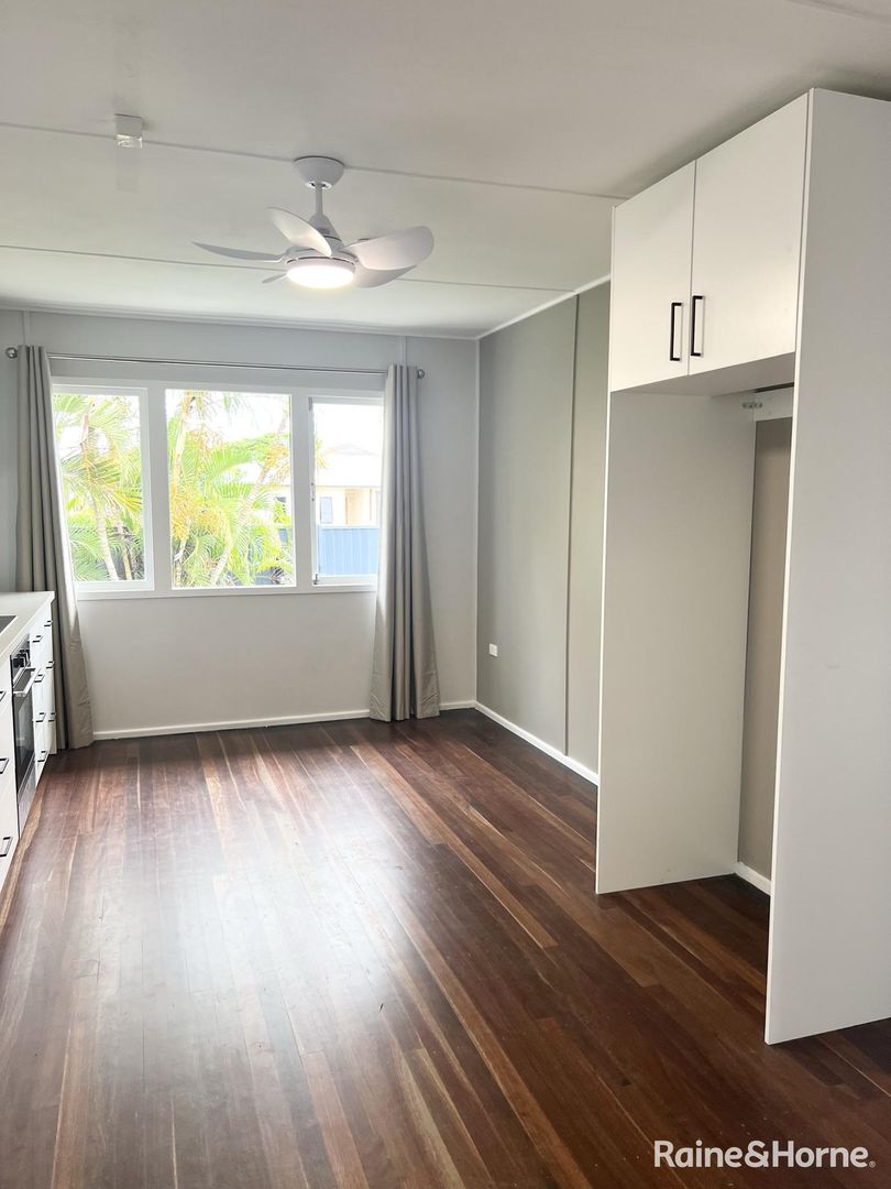 5 Callide Crescent, Barney Point QLD 4680 - House For Rent - $400 | Domain