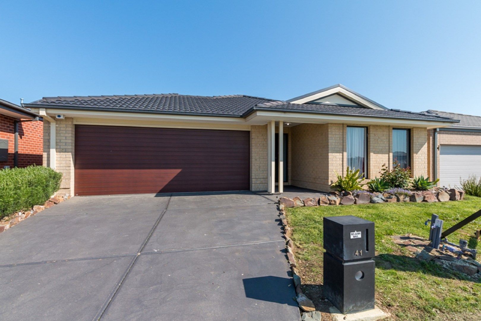 41 George Frederick Road, Cranbourne West | Property History & Address ...
