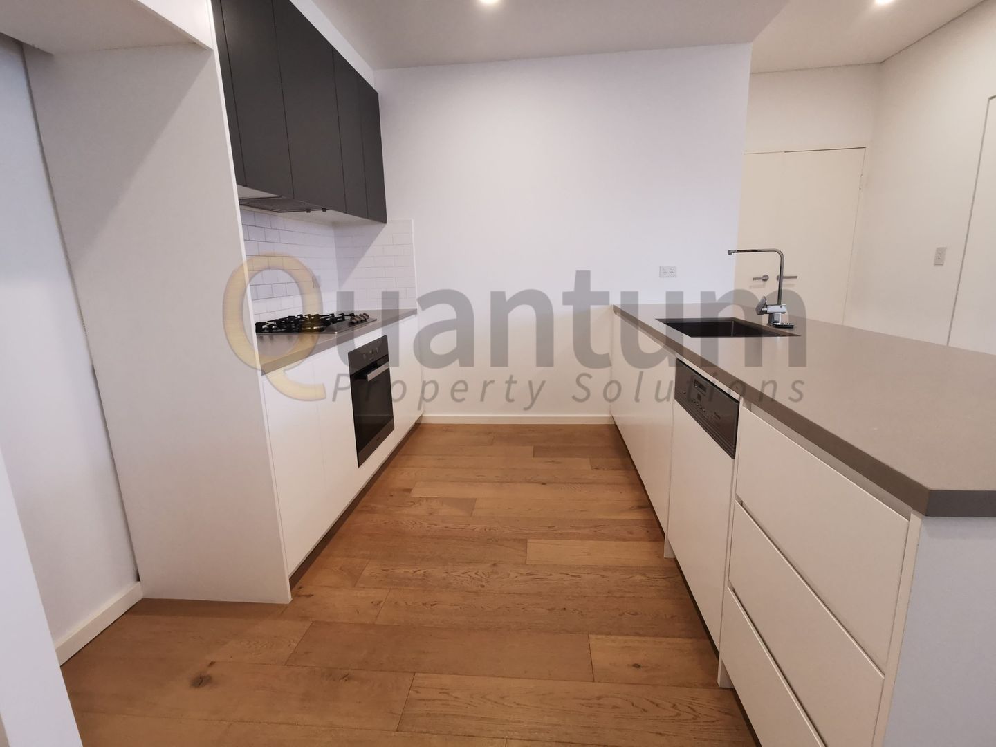 4xx/133-141 Botany Road, Waterloo NSW 2017 - Apartment For Rent | Domain