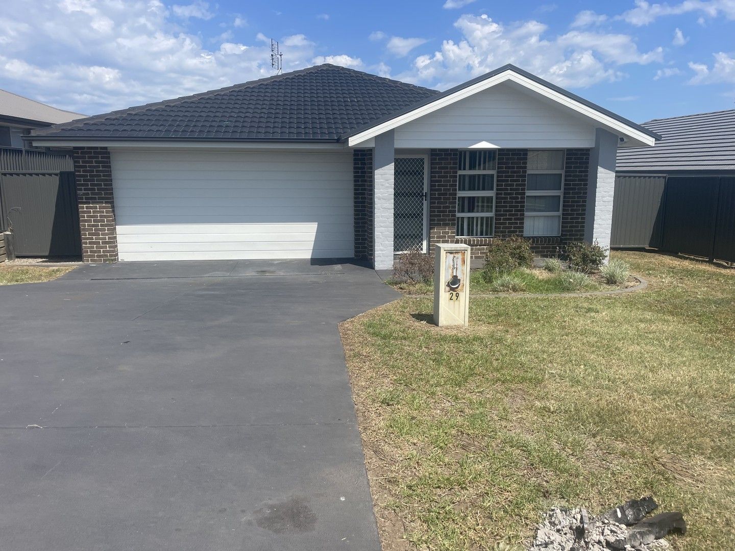 29 Ruby Rd, Rutherford NSW 2320 - House For Rent | Domain